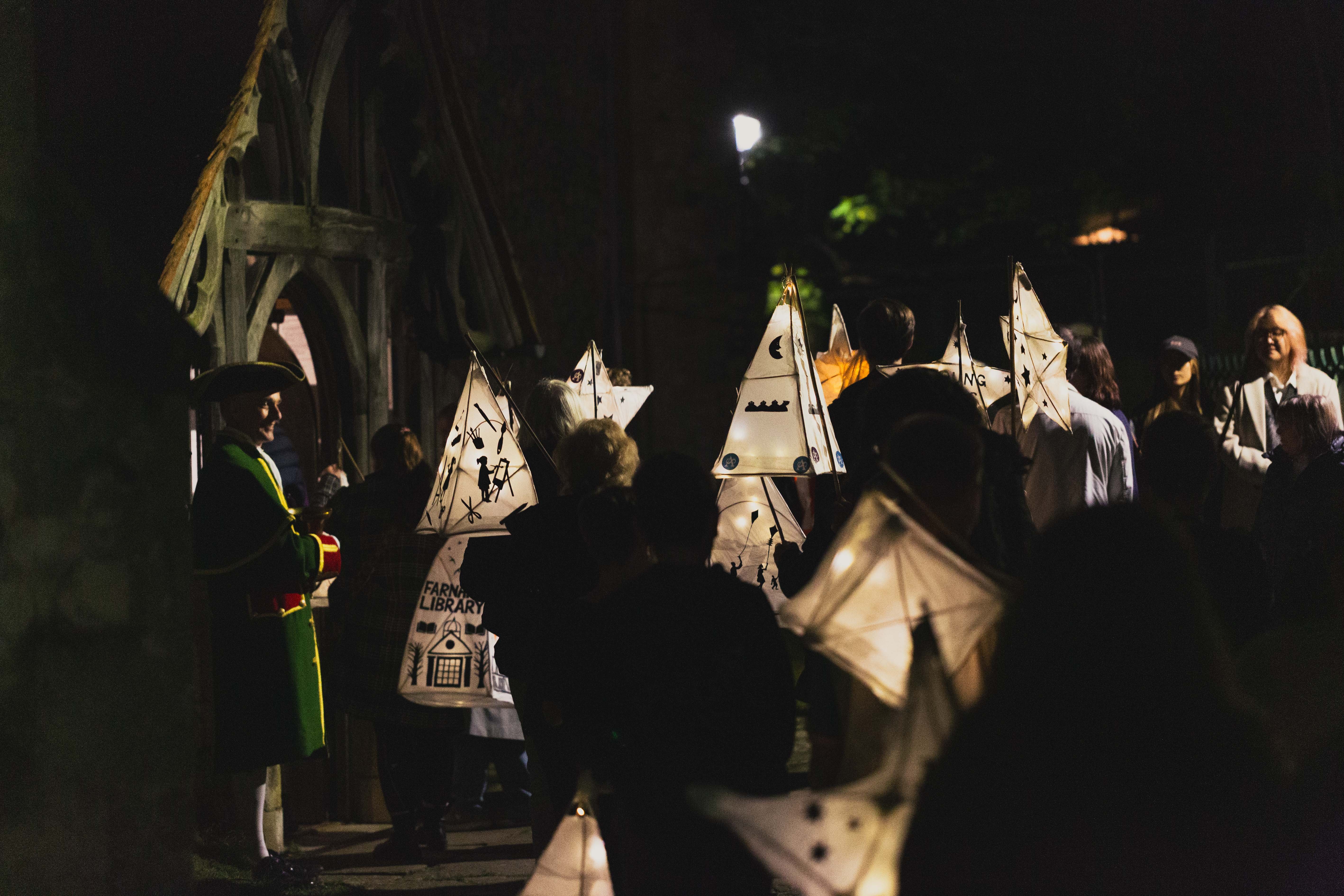 Out of darkness cometh light as Farnham Lantern Festival nears ...